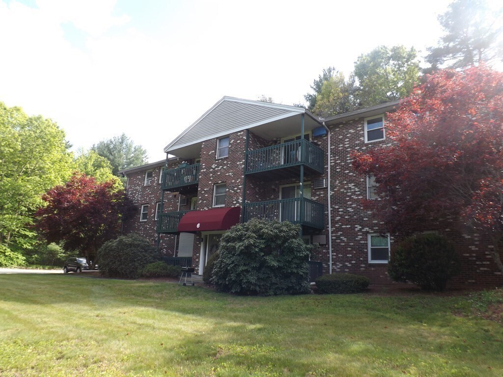 75 Huntoon Memorial Hwy Unit 6-6, Leicester, MA 01524 - Condo for Rent ...