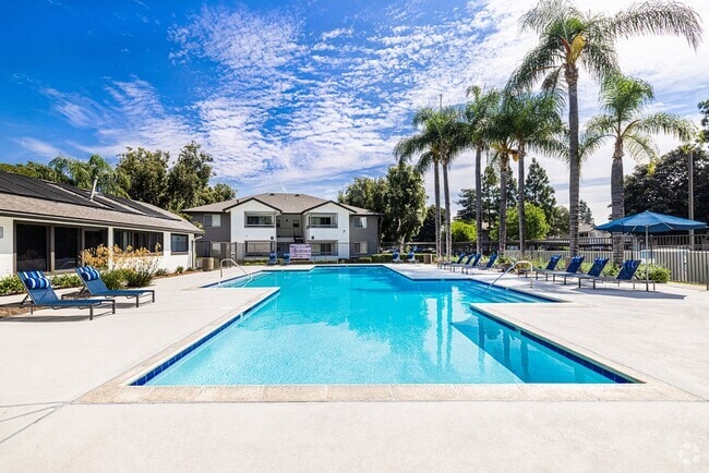 Best Luxury The Ashton At Corona Hills Apartments for Rent - Corona, CA ...