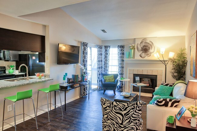 Lakeshore Apartments Apartments - 8210 Lakeshore Trail East Dr ...