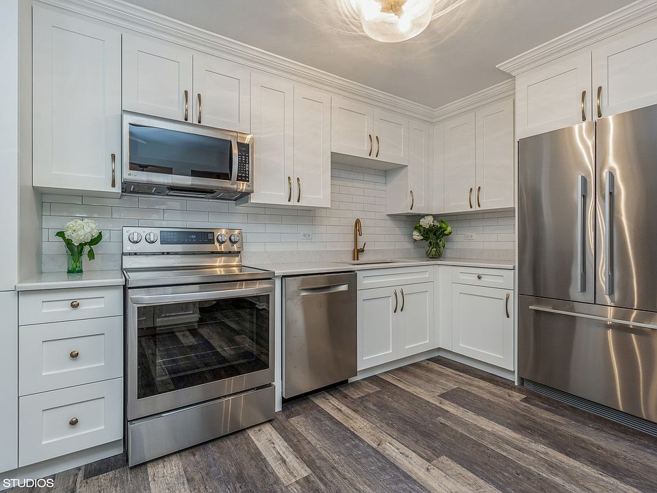 2009 Ammer Ridge Ct Unit 102, Glenview, IL 60025 - Condo for Rent in ...