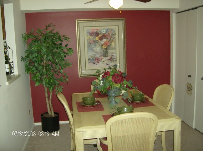 Golfview Apartments - Apartments in Valparaiso, IN | Apartments.com