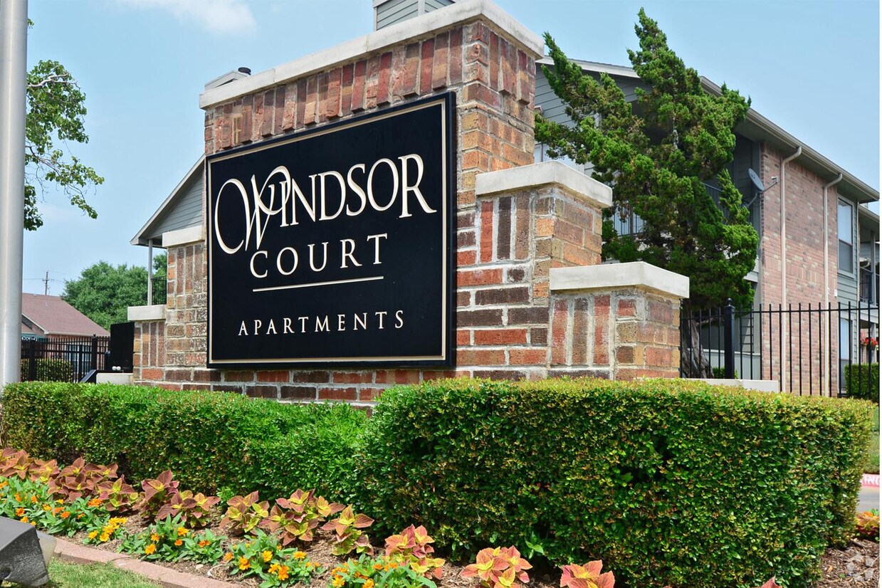 Barrow - 247 E Southwest Pky Lewisville, TX 75067 | Apartments.com