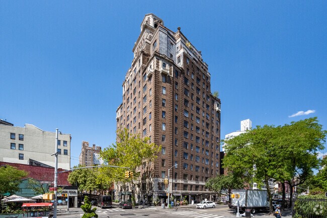 1 Christopher St Unit 3-E, New York, NY 10014 - Apartments in New York ...