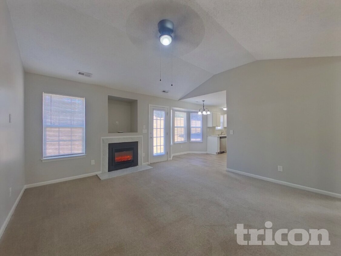 6028 Derek Christopher Ct, Charlotte, NC 28214 | Apartments.com