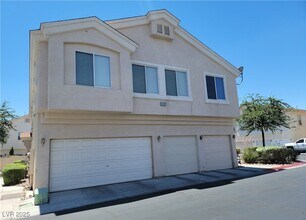 High Noon at Boulder Ranch Apartments for Rent with Hardwood Floors ...