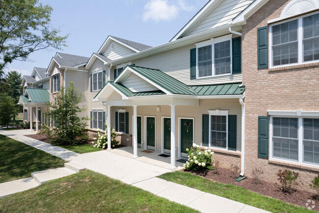 Wyndmoor at Windsor Condos for Rent - East Windsor, NJ from ... Wyndmoor at Windsor Condos for Rent - East Windsor, NJ from ...