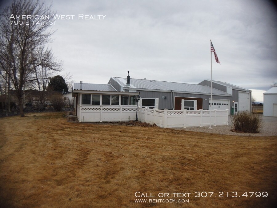 790 E 14Th St, Powell, WY 82435 - Room for Rent in Powell, WY ...