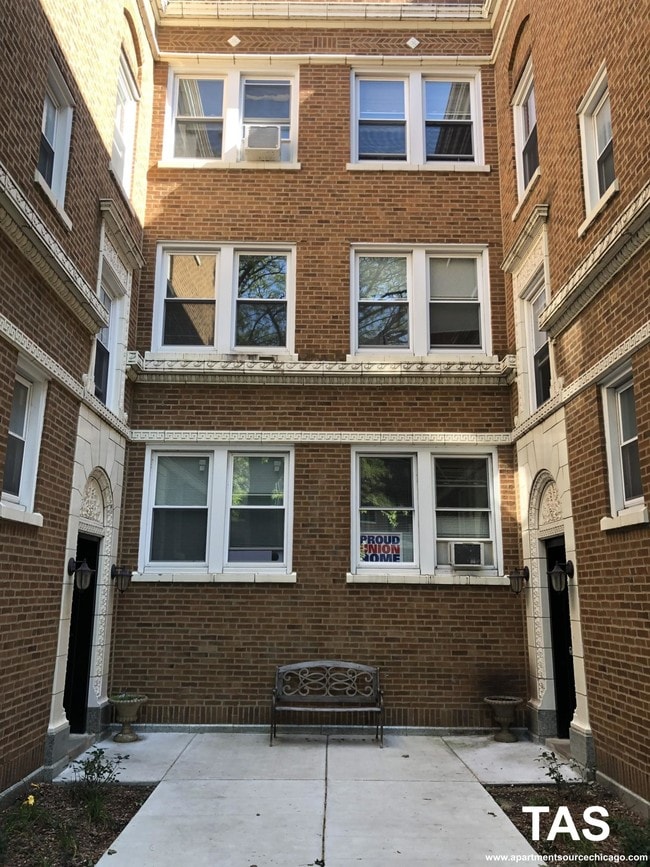3951 N Hoyne Ave Unit 2, Chicago, IL 60618 - Apartment for Rent in ... 3951 N Hoyne Ave Unit 2, Chicago, IL 60618 - Apartment for Rent in ...