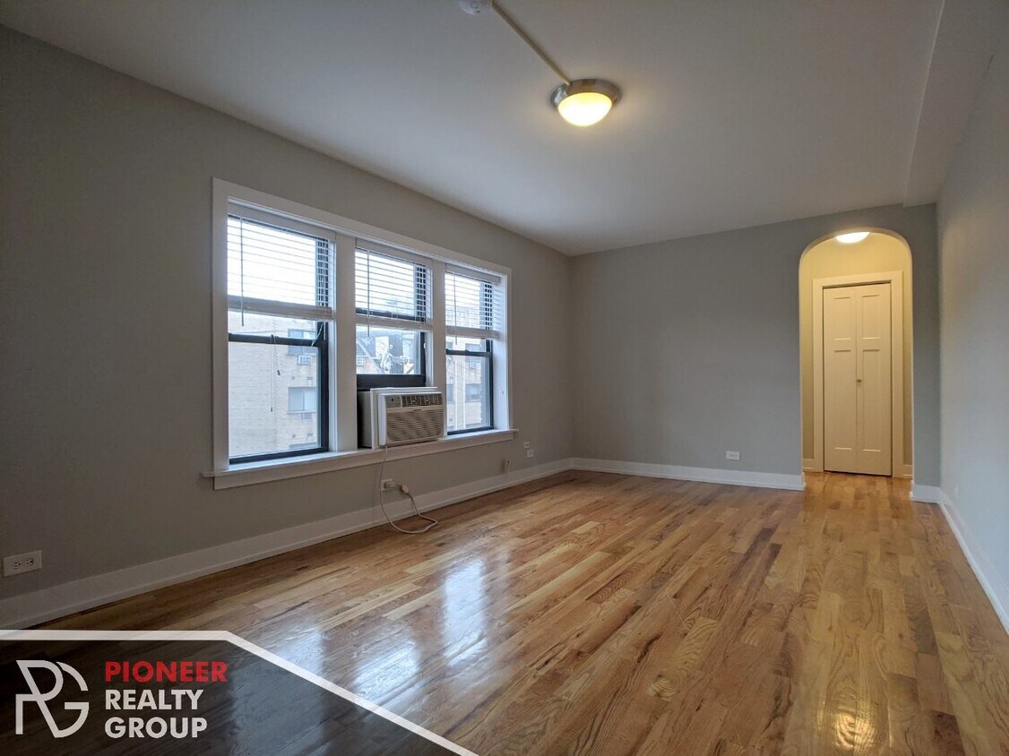 550 W Arlington Pl, Chicago, IL 60614 - 550 W Arlington Pl Chicago, IL ...