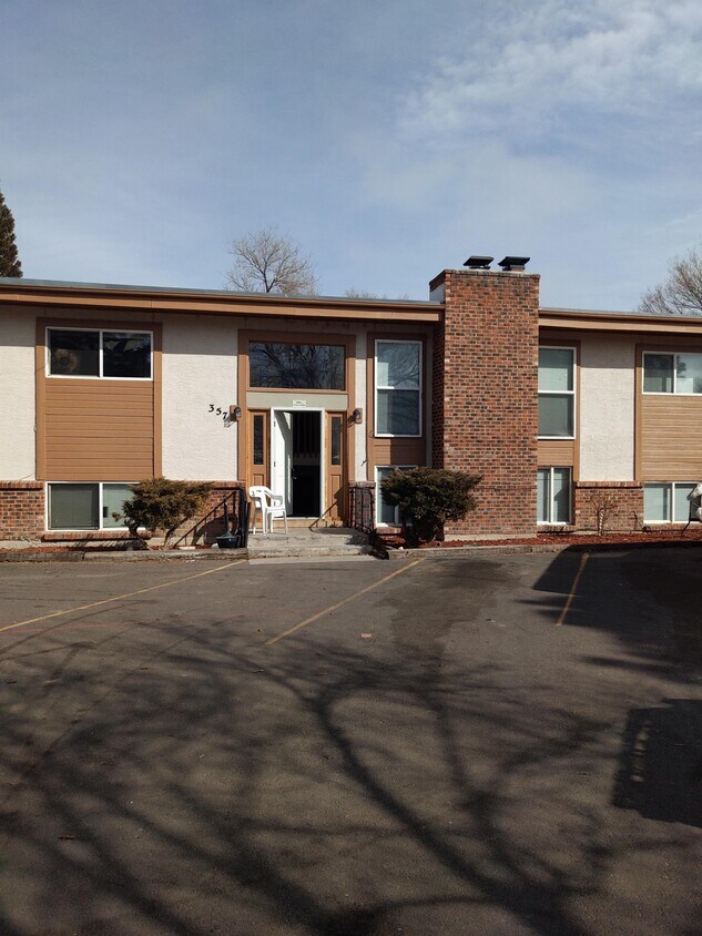 357 Gahart Dr Unit 4, Colorado Springs, CO 80916 - Room for Rent in ...