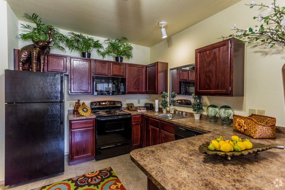Apartments for Rent with a Swimming Pool in Swifton AR | Apartments.com