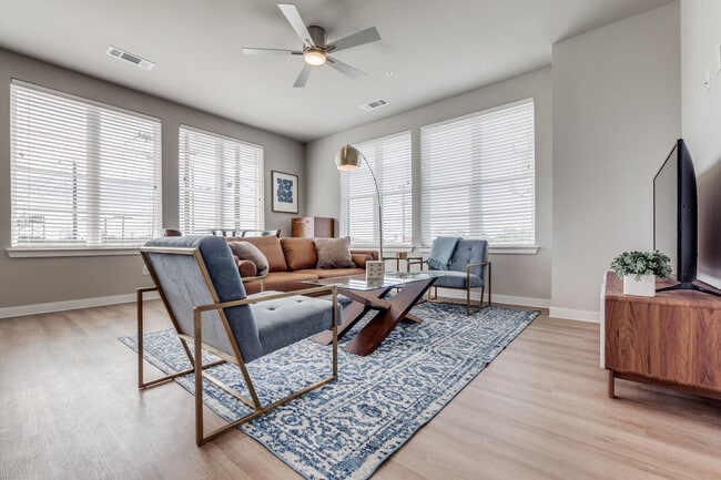 Willow - Apartments in Dallas, TX | Apartments.com