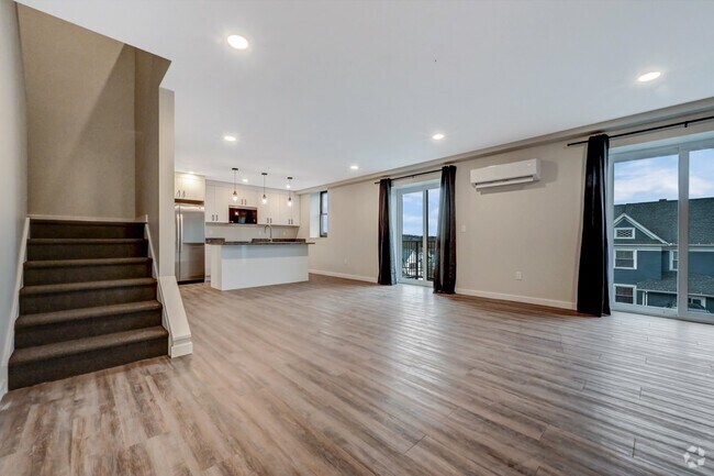 Apartments for Rent with Hardwood Floors in Dickson City PA