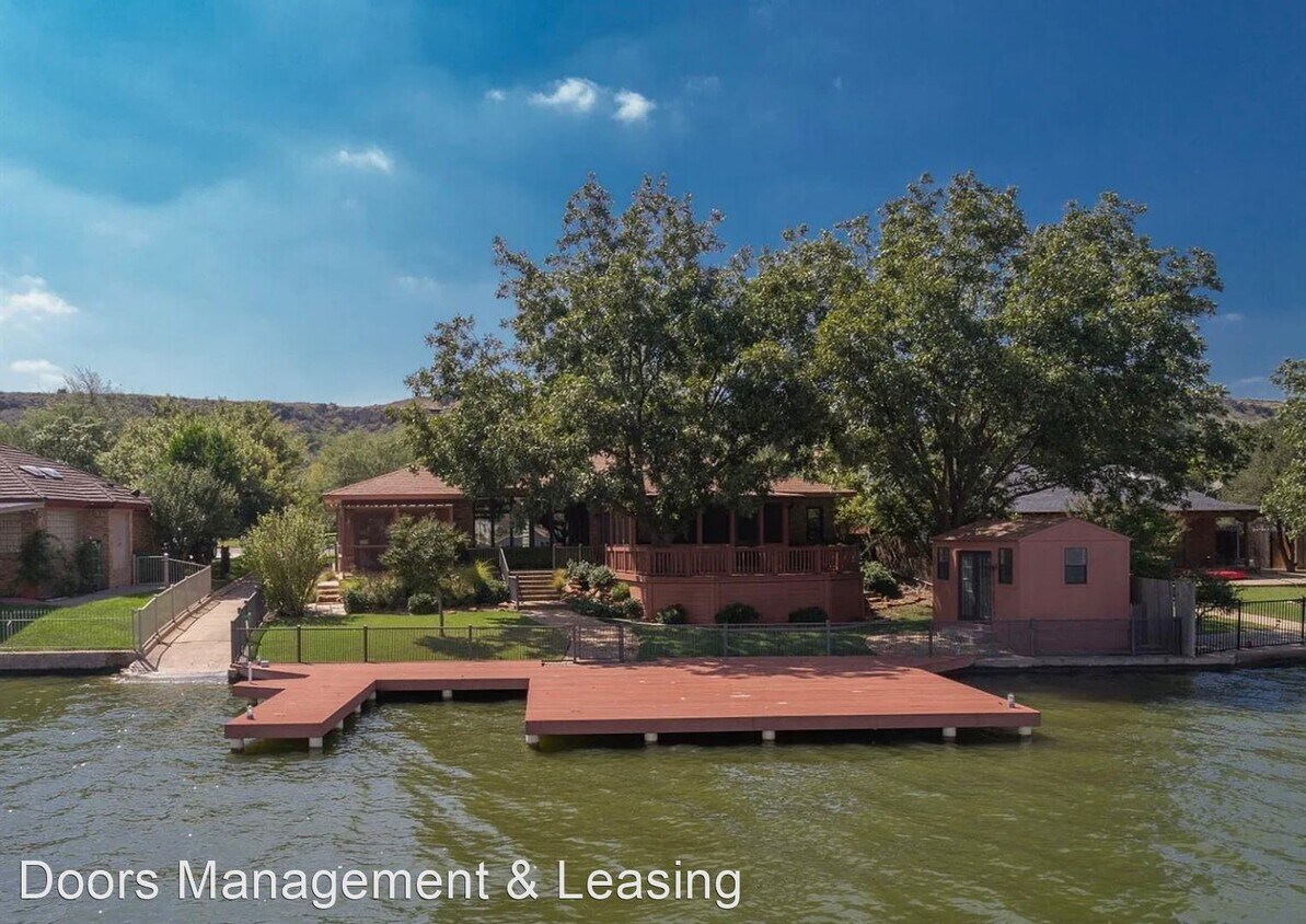 26 S Lake Shore Dr, Ransom Canyon, TX 79366 - House Rental in Ransom ...