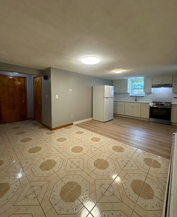 24 Duval St Unit 24, Boston, MA 02135 - 24 Duval St Boston, MA 02135 ...