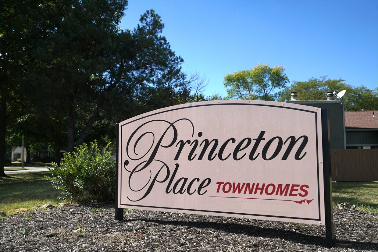2317 Princeton Pl, Lawrence, KS 66049 - Townhome Rentals in Lawrence KS ...