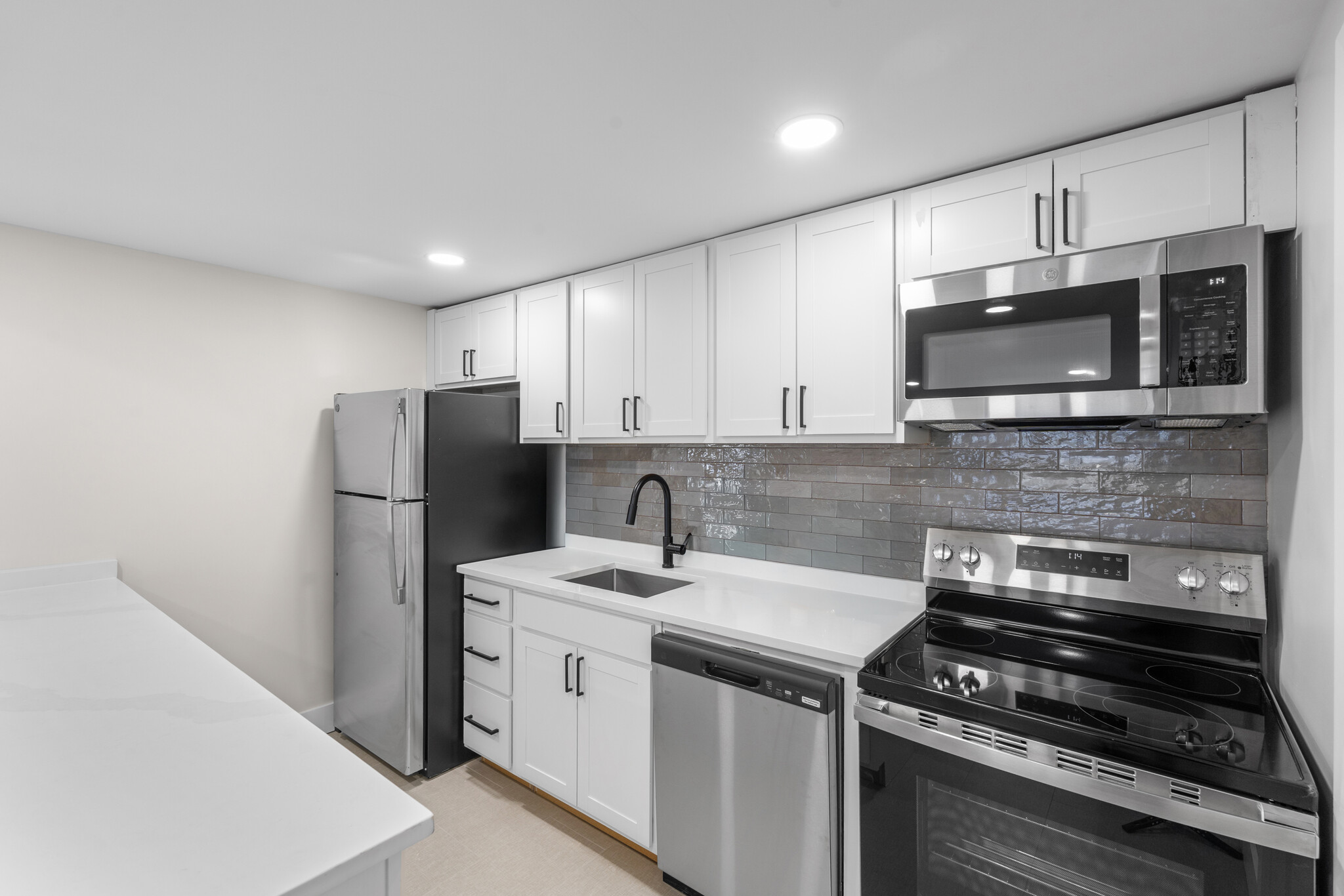 Heathmoore Villas - 41299 Heathmore Ct Canton Township, MI 48187 ...