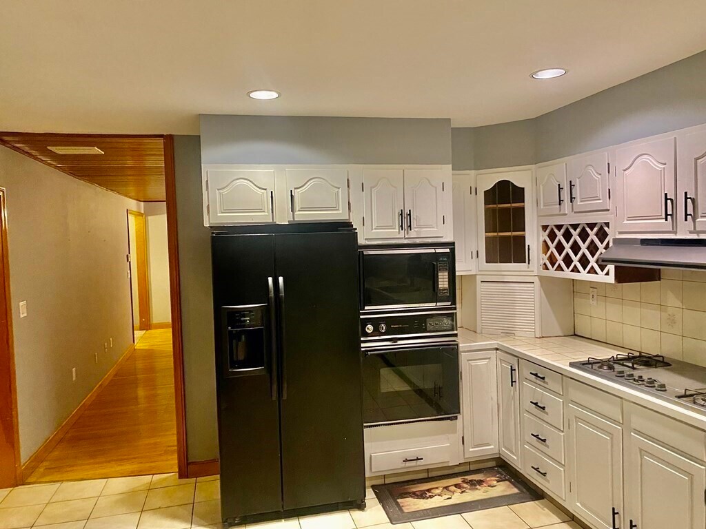 123 Clarence St, Everett, MA 02149 - Townhome Rentals in Everett MA ...