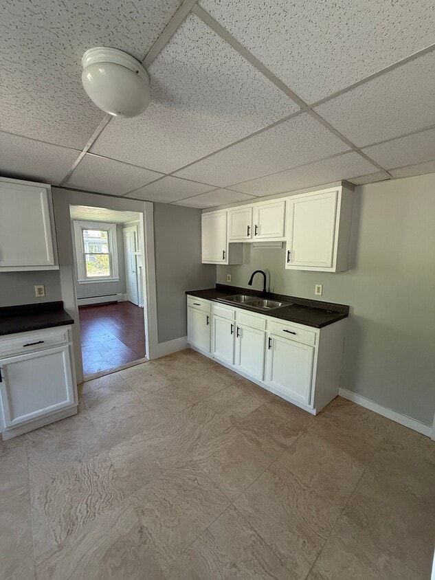 236 Main St Unit 2, Farmington, NH 03835 | Apartments.com