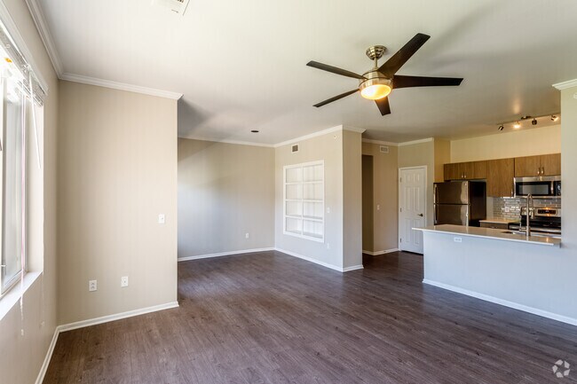 The Legacy at Highlands Ranch - Apartments in Highlands Ranch, CO ...