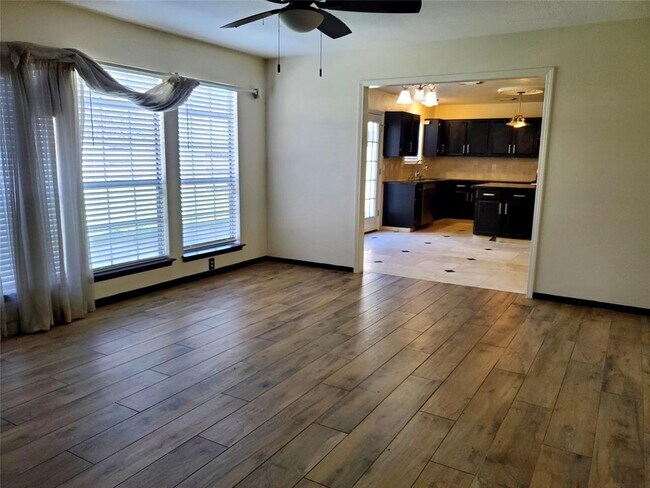 11526 Meadowchase Dr, Houston, TX 77065 - House Rental in Houston, TX ...