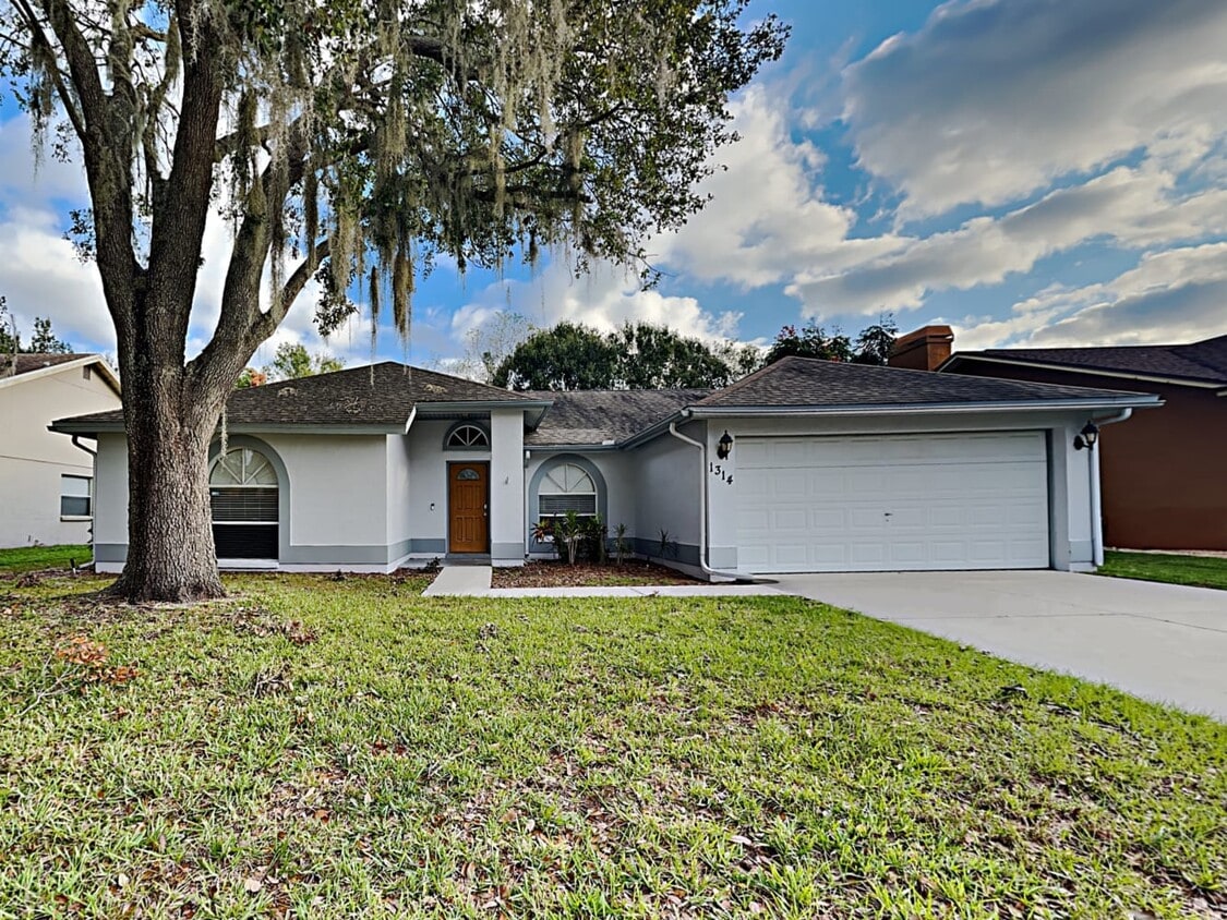 1314 Monte Lake Dr, Valrico, FL 33596 | Apartments.com