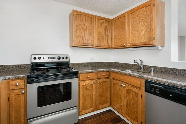 100 W Chestnut St Unit 303, Chicago, IL 60610 | Apartments.com