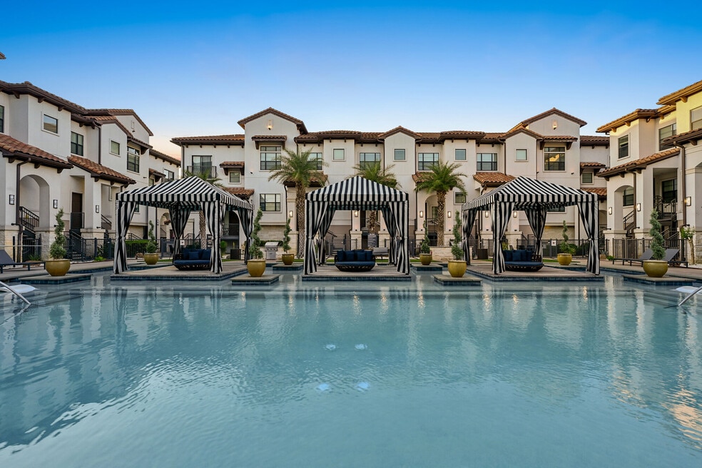 Best Houston TX Luxury Townhomes for Rent | Apartments.com
