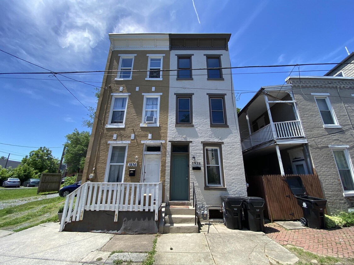 1938 Logan St, Harrisburg, PA 17102 - House Rental in Harrisburg, PA ...