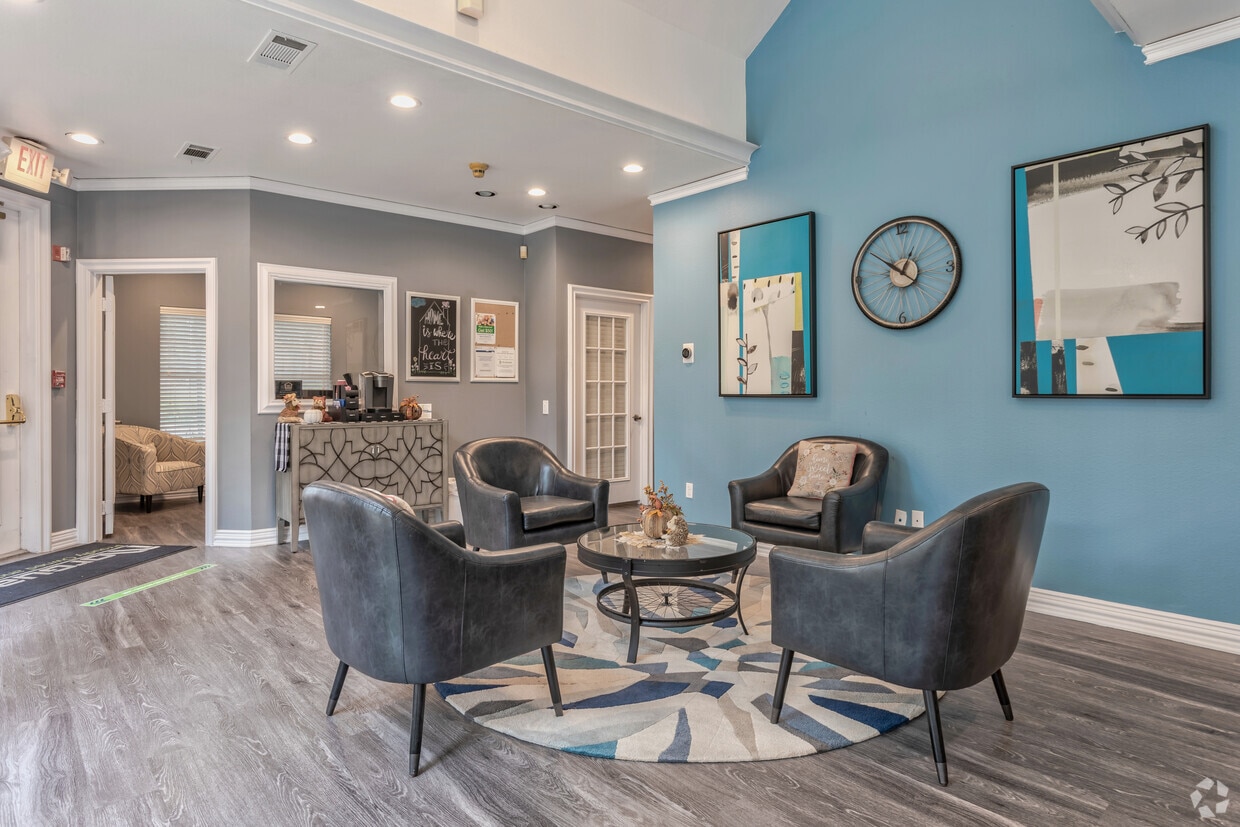 Retreat at Spring Park Apartments - 2701 Lookout Dr Garland, TX ...