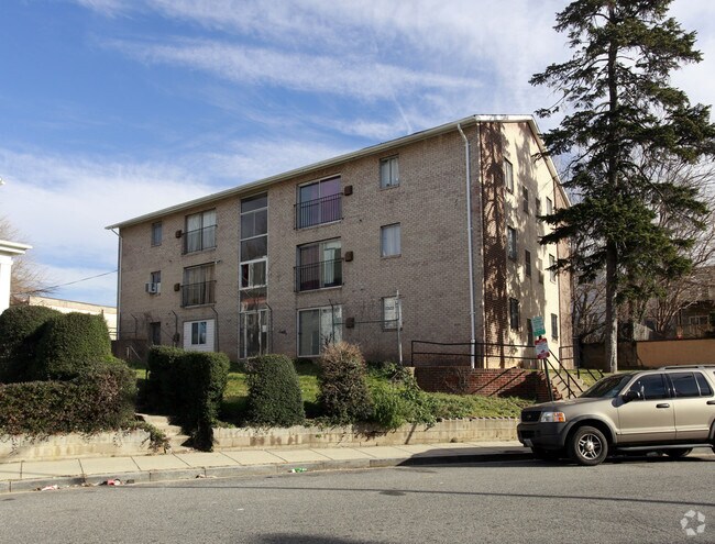 Park Road Apartment Homes Apartments - Washington, DC | Apartments.com