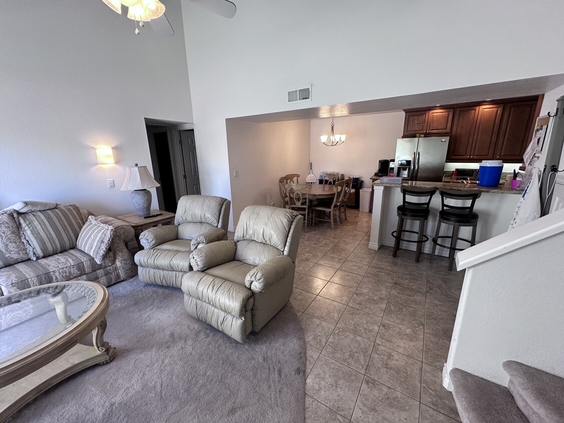 441 Moser Ave, Bullhead City, AZ 86429 - Townhome Rentals in Bullhead ...