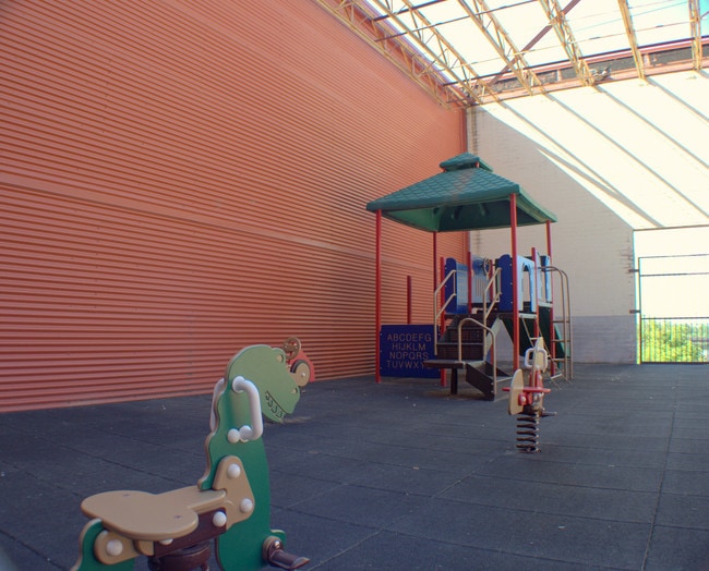 Cold Storage Lofts Rentals - Kansas City, MO | Apartments.com