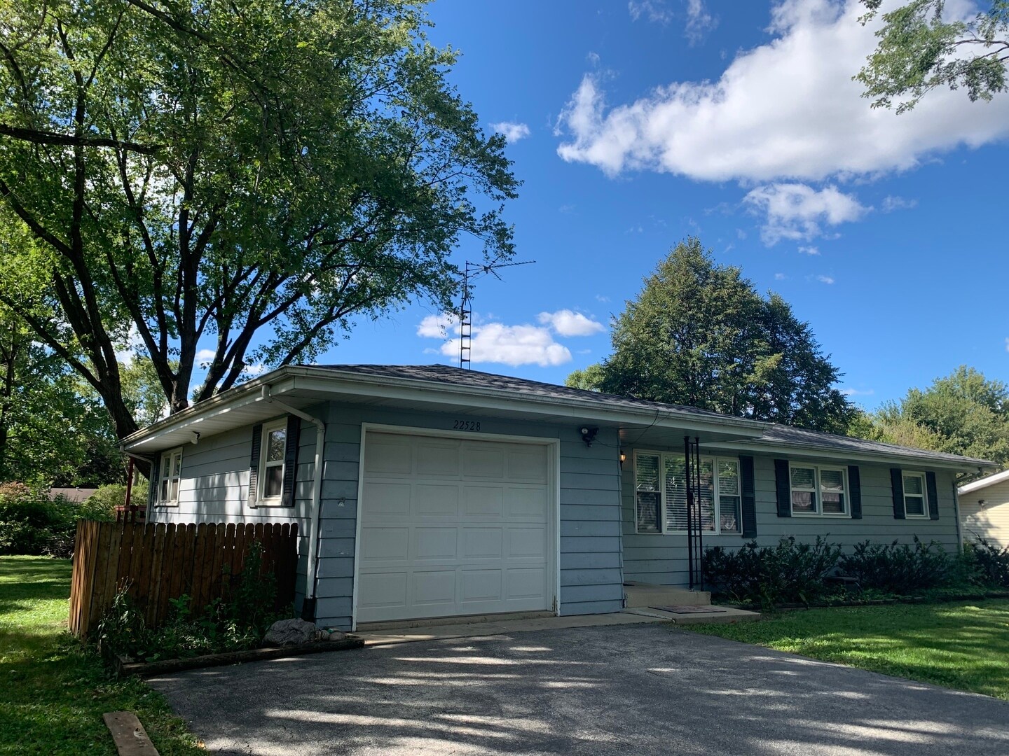 22528 S Joseph Ave, Channahon, IL 60410 - House Rental in Channahon, IL ...