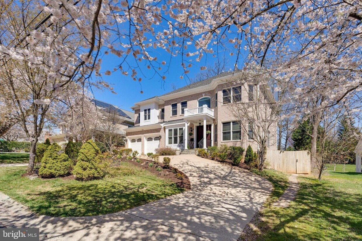 7513 Marbury Rd, Bethesda, MD 20817 - House Rental in Bethesda, MD ...