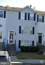 Northampton of the Poplars Apartments for Rent with Extra Storage ...