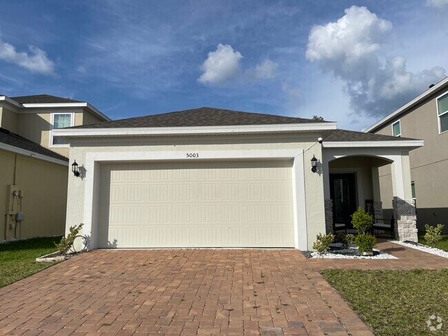 Gateway Apartments for Rent with a Yard - Kissimmee, FL - 1 Rentals ...