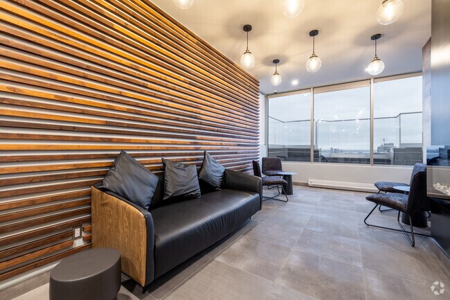 2121 Saint-Mathieu Apartments - 2121 Saint-Mathieu Rue Montréal, QC ...