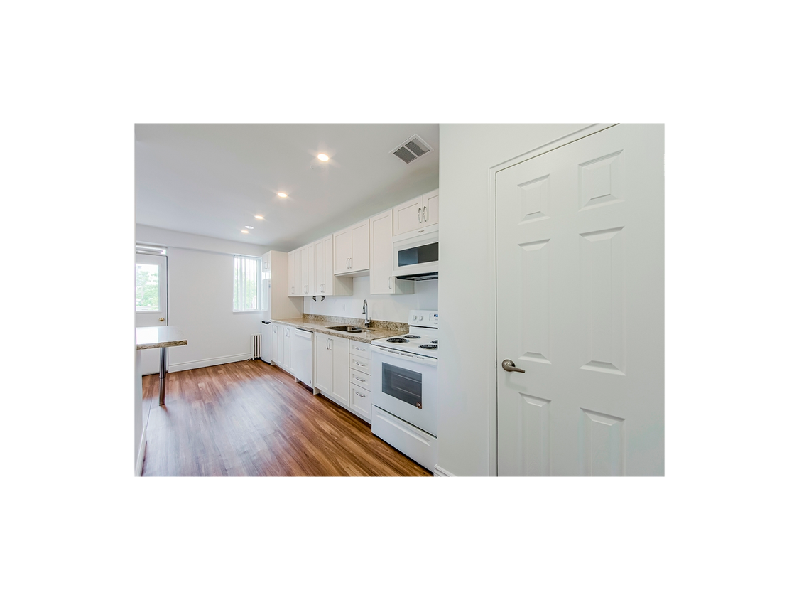 161 St George St, Toronto, ON M5R 2M3 Apartments - 161 St George St ...