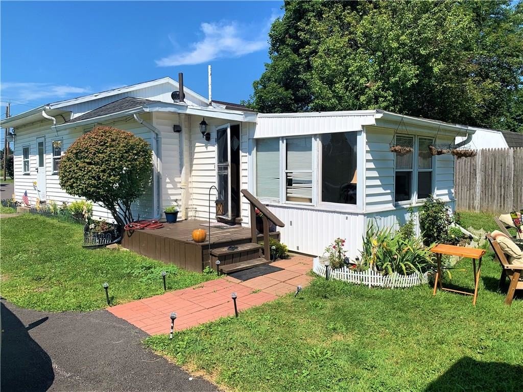 1 Fisher Rd, Rochester, NY 14624 - House Rental in Rochester, NY ...