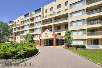 Powder Mill Heights Rentals - Morris Plains, NJ | Apartments.com