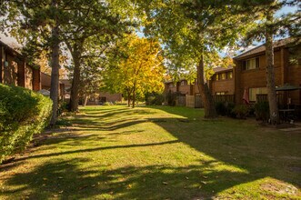 Best Luxury Mt Olive-Jamestown Toronto Apartments for Rent - Toronto ...