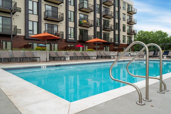 Normandale Lake Short Term Apartments for Rent - Bloomington, MN ...