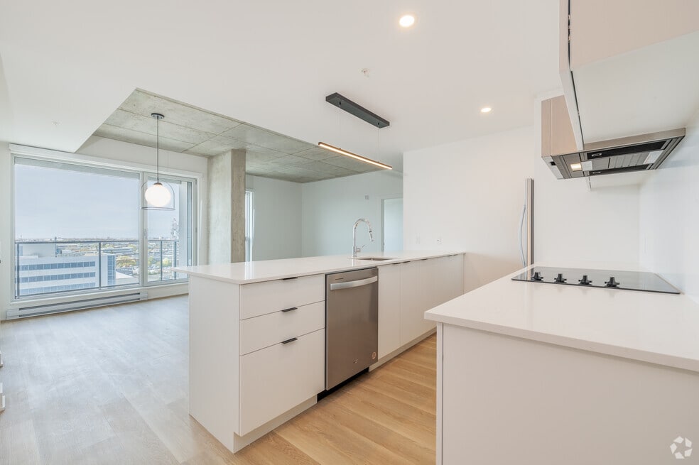 Mont-Royal Appartements à louer à Mont-Royal QC | Apartments.com
