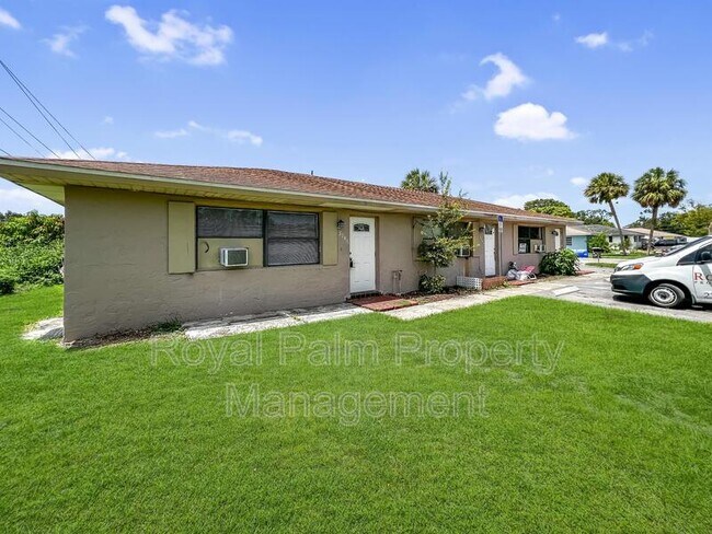 3742-3746-3746 Estelle Ave, Fort Myers, FL 33916 - Condo for Rent in ...
