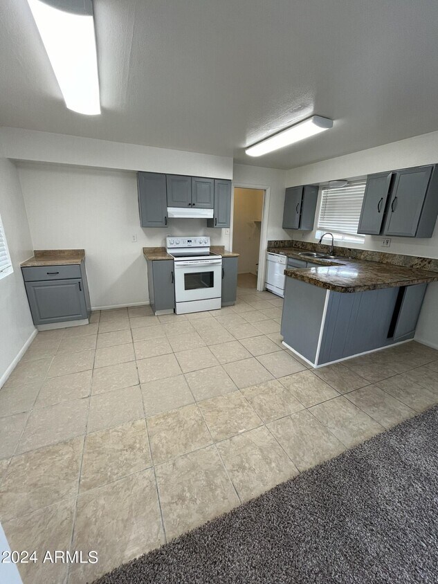 3746 W Vermont Ave, Phoenix, AZ 85019 - House Rental in Phoenix, AZ ...