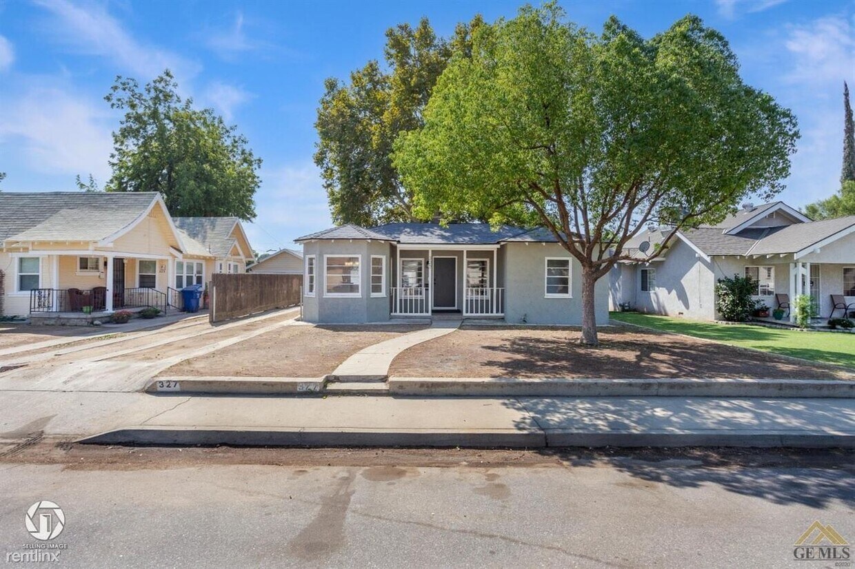 327 Ray St, Bakersfield, CA 93308 - House Rental in Bakersfield, CA ...