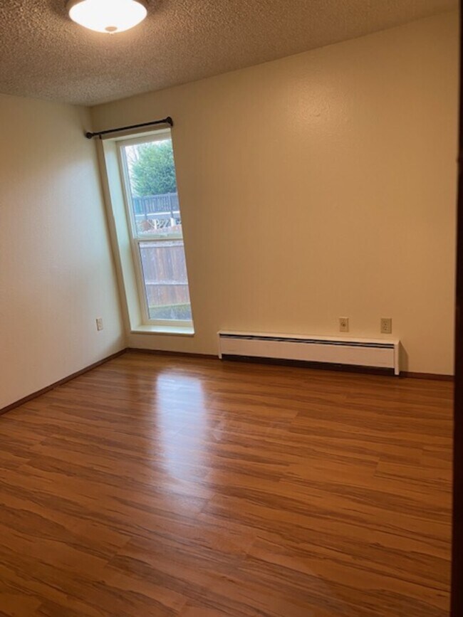 1115 Perry Ave - House Rental in Bremerton, WA | Apartments.com