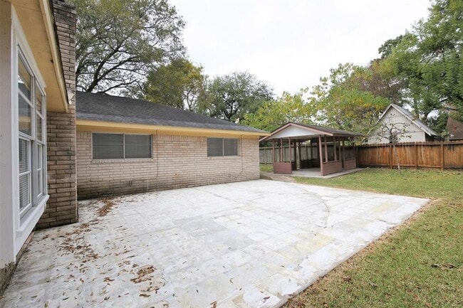 1038 Beaver Bend Rd, Houston, TX 77088 - House Rental in Houston, TX ...