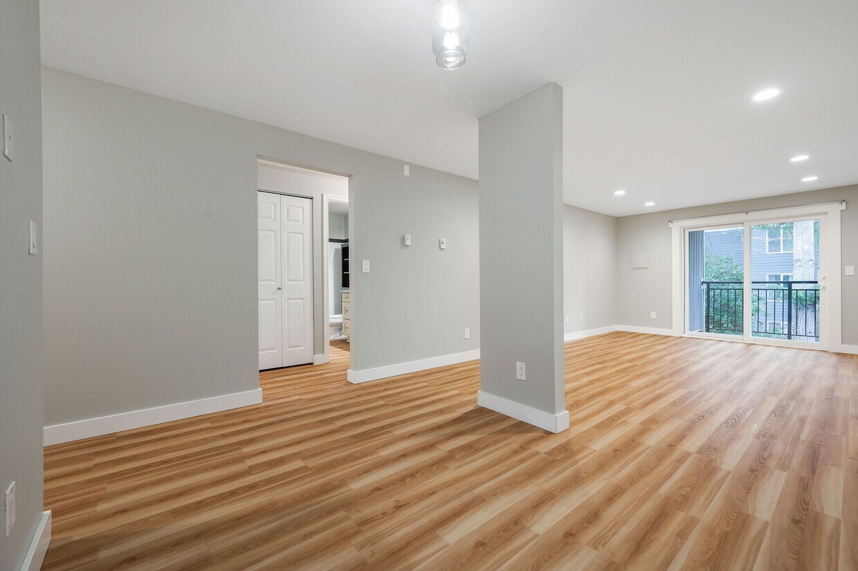 14515 NE 32nd St Unit 301, Bellevue, WA 98007 - Condo for Rent in ...